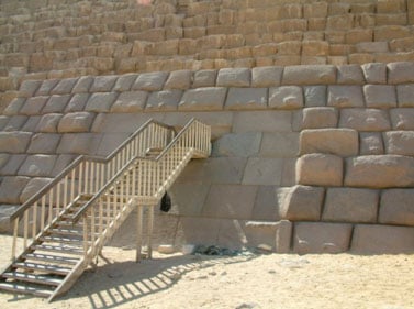 Tunnel Vision – The Mysterious Forced Entry of the Caliph into the ...